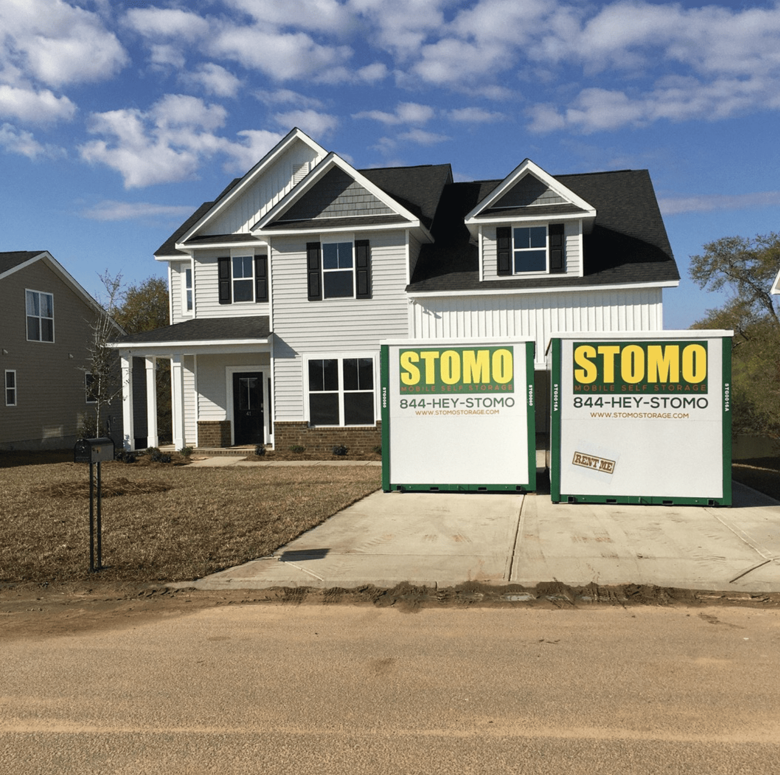 Expert Storage & Moving Tips | STOMO Portable Storage